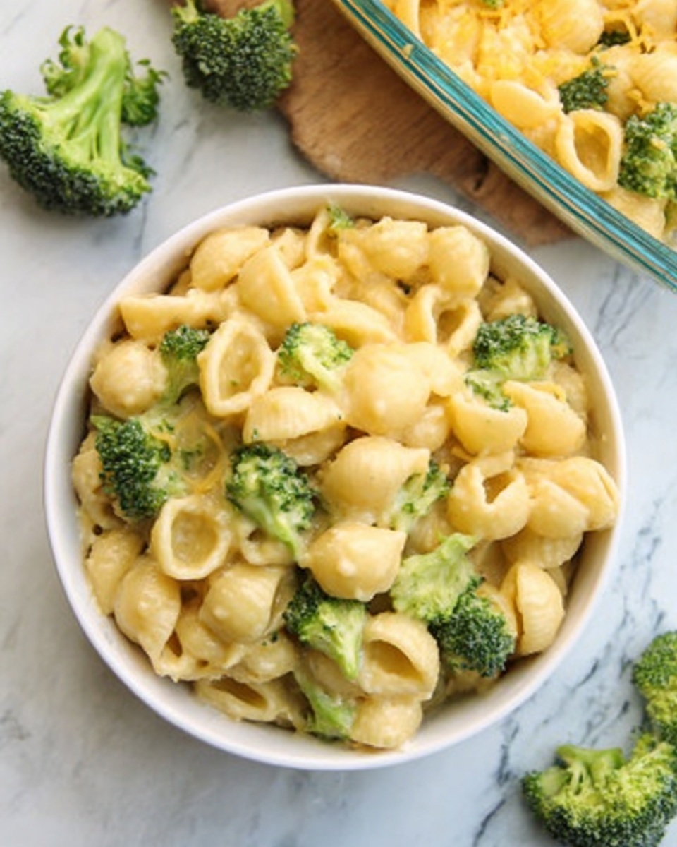One Pot Healthy Broccoli Mac and Cheese: Cozy & Nutritious