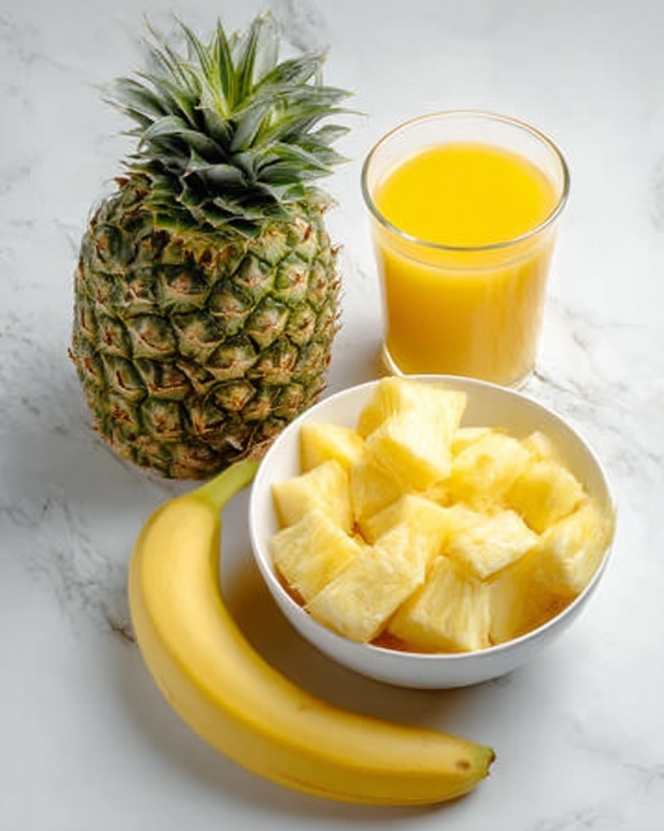 Pineapple Smoothie – Refreshing Tropical Drink for Bright Mornings
